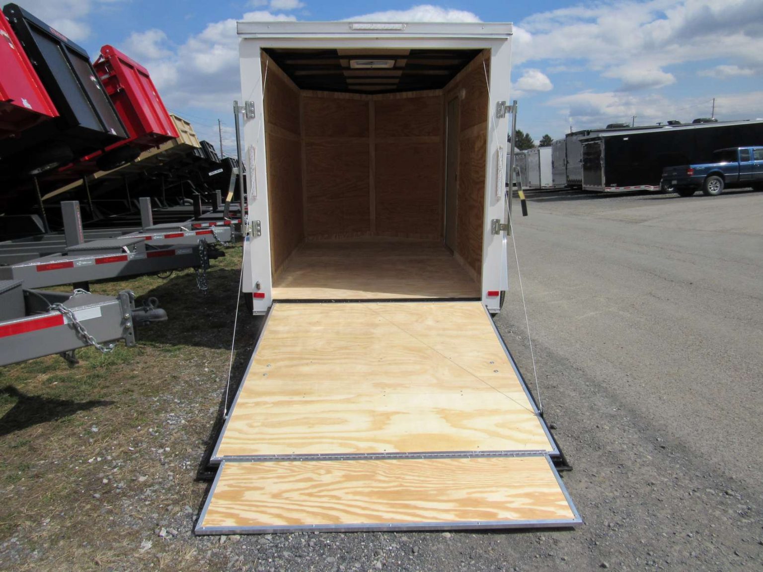 Covered Wagon Trailers For Sale | Trailer Superstore